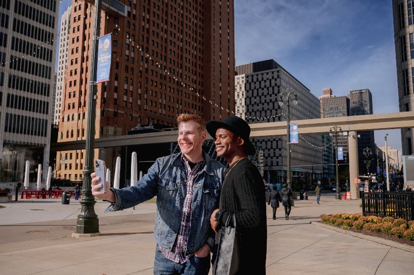 Downtown Detroit Walking Tour | City Tour Detroit